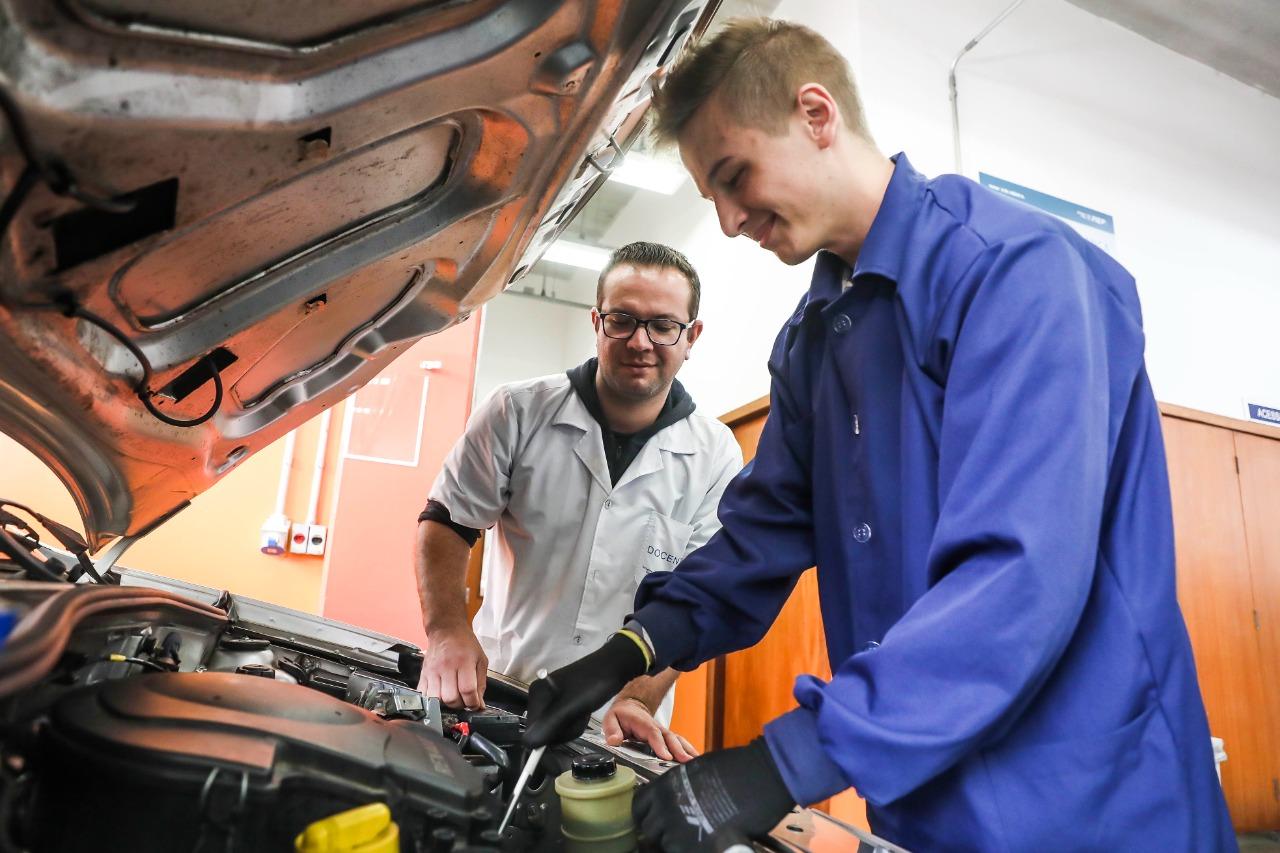 Técnico Em Mecânica Senai - RETOEDU